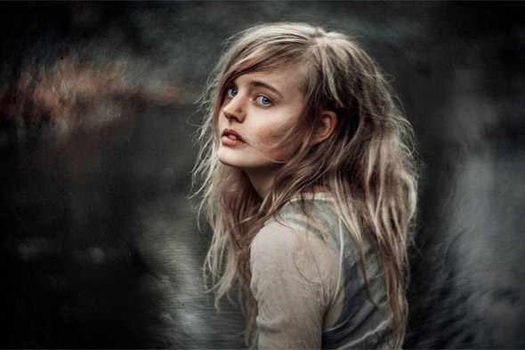 Capturing Moods with the New Petzval Art Lens